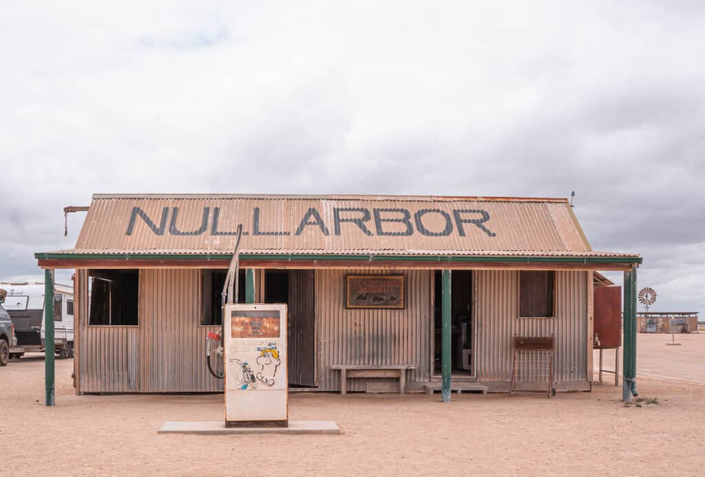 A Complete Guide on What to Expect at the Nullarbor Roadhouse - Wade ...
